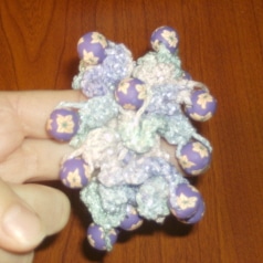 Crochet Beaded Hair Scrunchie ~ FREE Crochet Pattern