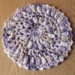 Free Crochet Round Hot Pad Pattern with Coaster