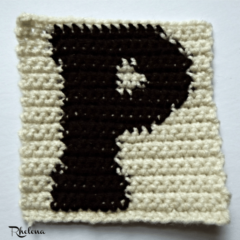 P - Uppercase Tapestry Crochet Block - CrochetNCrafts