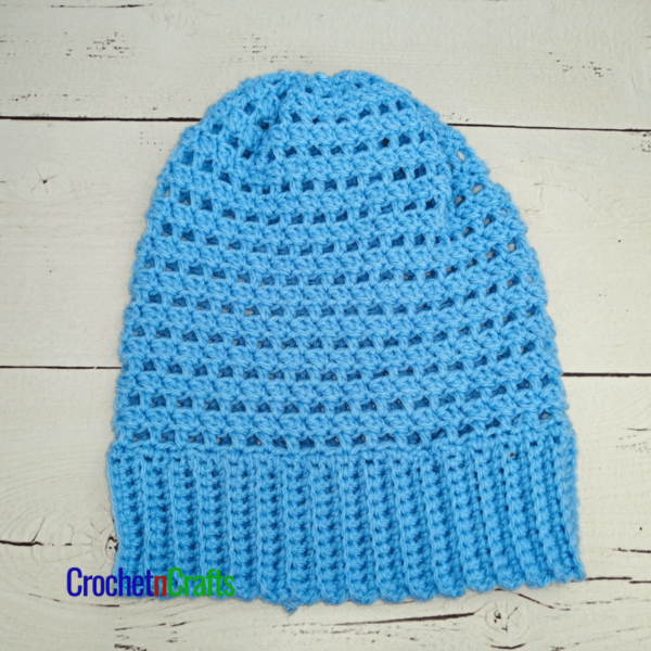 Simple Seeded Lace Crochet Hat Pattern - CrochetNCrafts