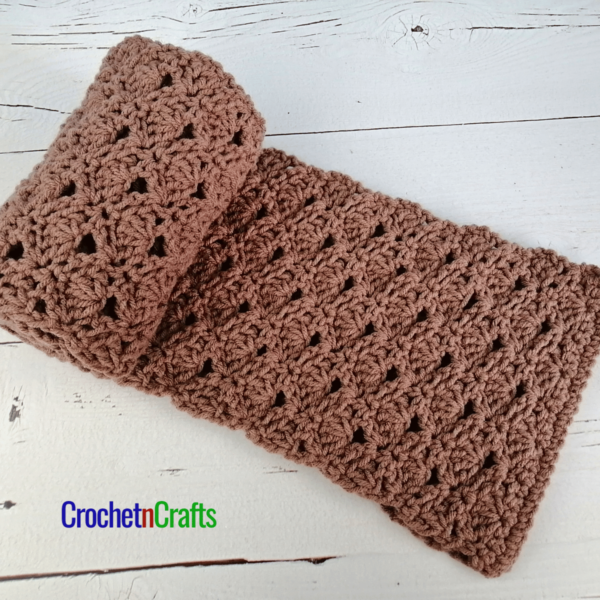 Alternating Shells and V's Crochet Scarf - CrochetNCrafts